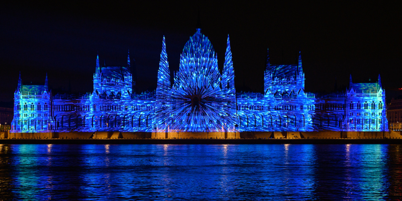 Projection mapping: reinventing the way we see the world | Panasonic ...